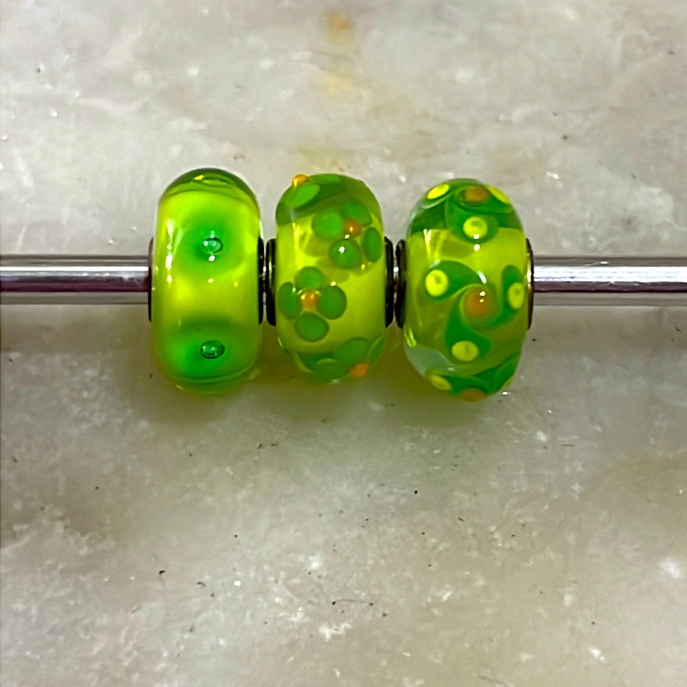 Trollbead Green Glass Beads - Gem